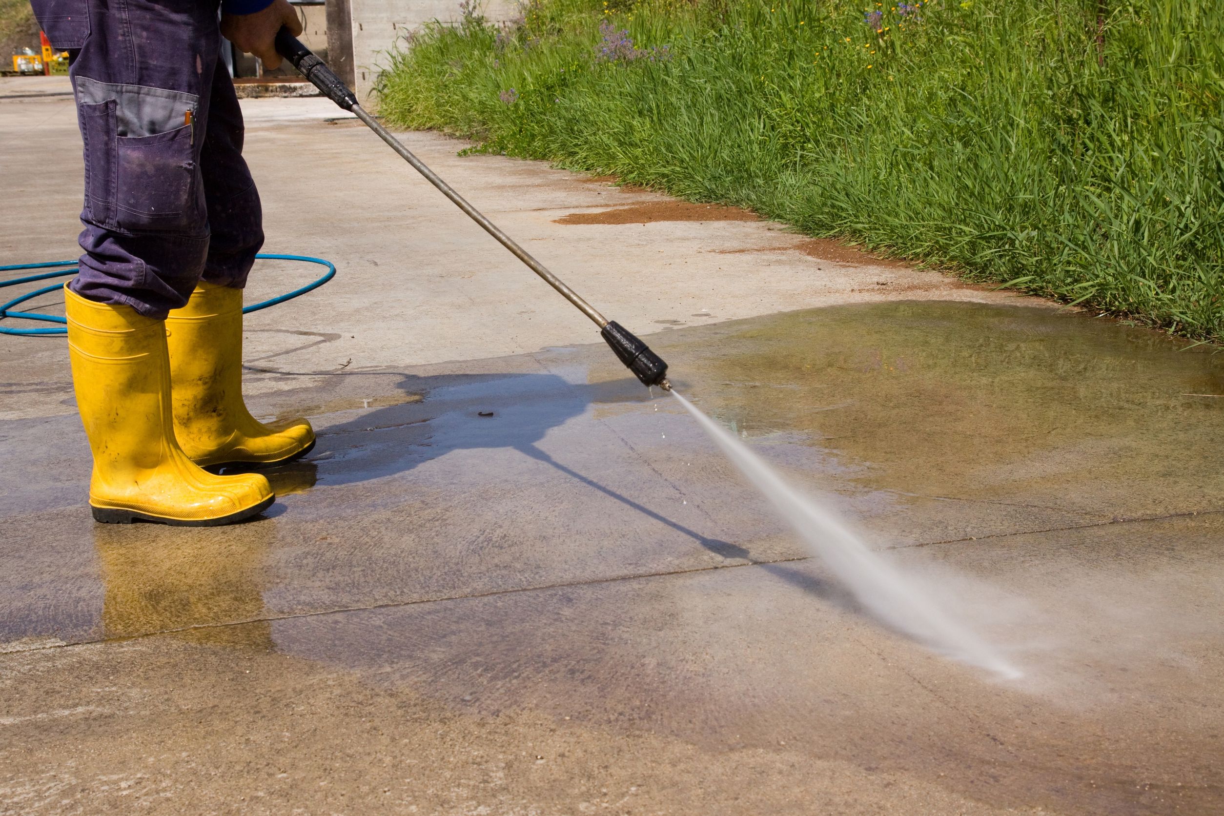 How to get a deep down clean with pressure cleaning - Homes Repair